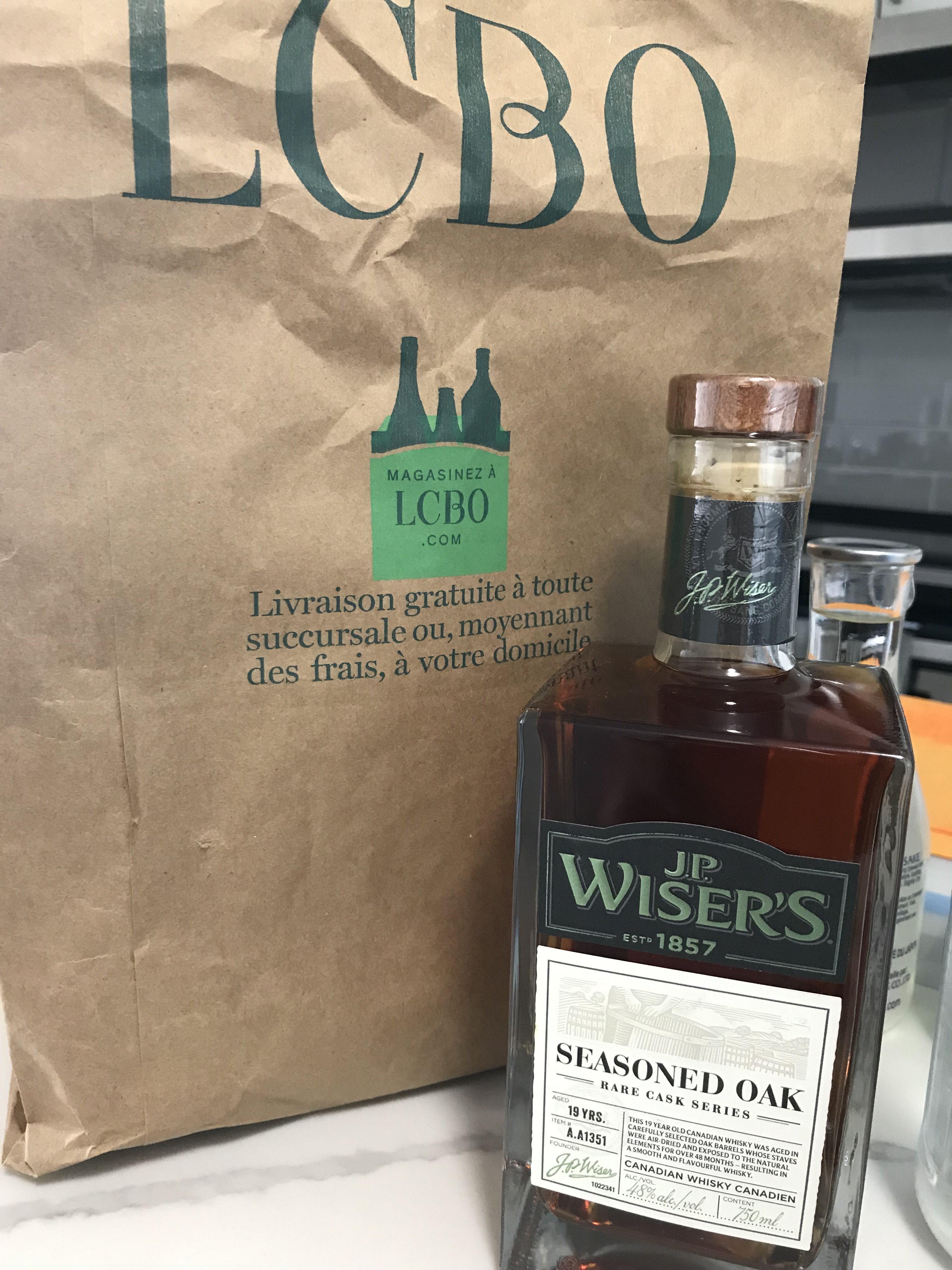 Canadian Whisky - Food & Booze - Canada Cigar Forum
